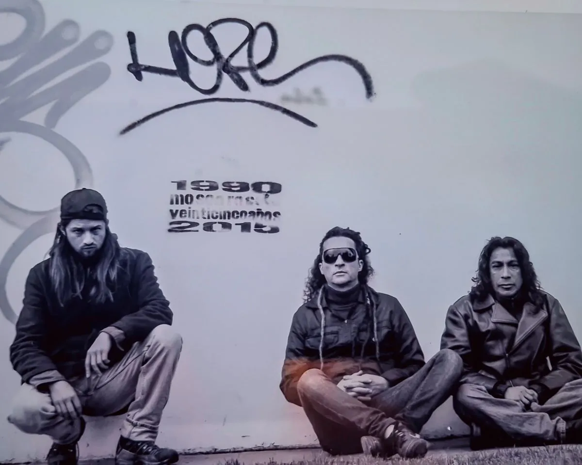 Mosca Roseta vuelve a Bariloche: rock patagónico, historia y energía en ...